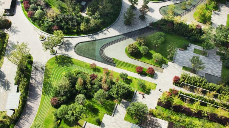 Modern vs. Traditional Landscape Design: What Works Right in Adelaide?